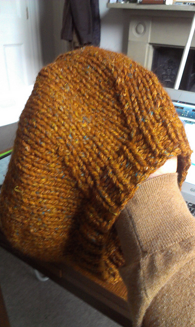 Ravelry: Easiest Tam pattern by oolong knits