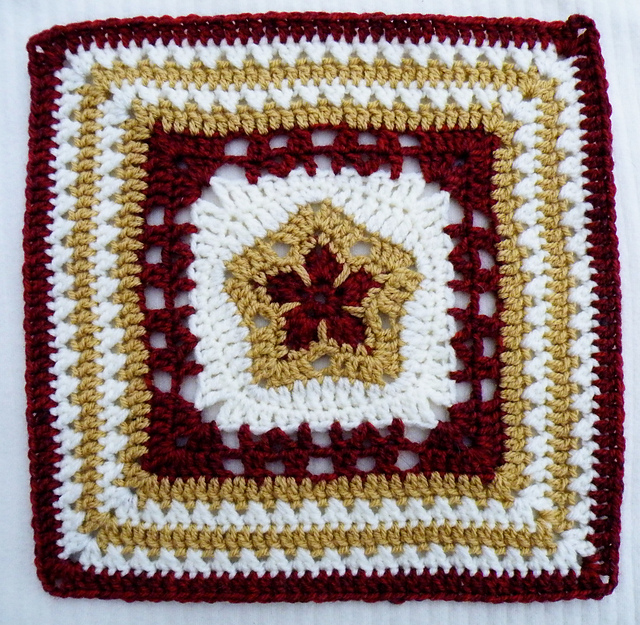 Ravelry: Shining Star Square 10" pattern by Amelia Beebe