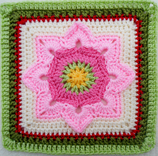 Ravelry: Maryfairy's Eight Pointed Flower for Carole's Throw
