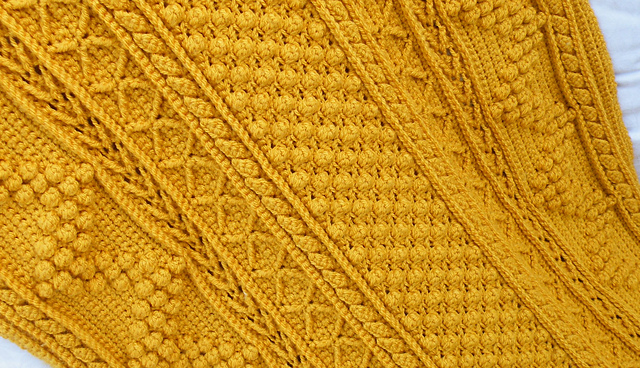Ravelry: Maryfairy's Aran Bed Runner for Lorna