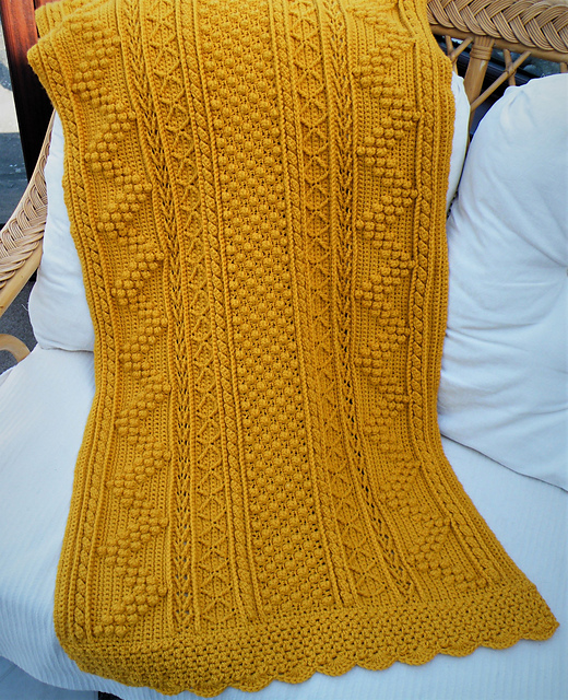 Ravelry: Maryfairy's Aran Bed Runner for Lorna
