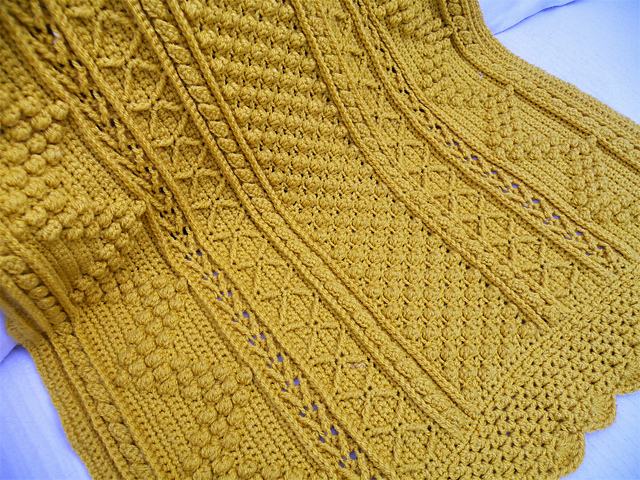 Ravelry: Maryfairy's Aran Bed Runner for Lorna