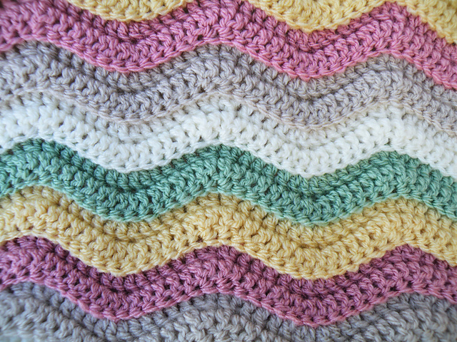 Ravelry: Maryfairy's Ripple Blanket for Baby Phoebe