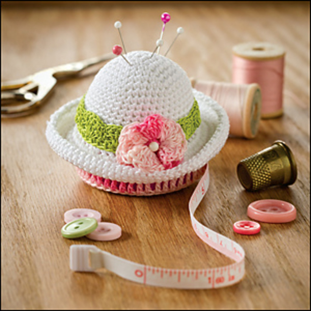 Ravelry: Petite Spring Hat pattern by Patricia Ritchie