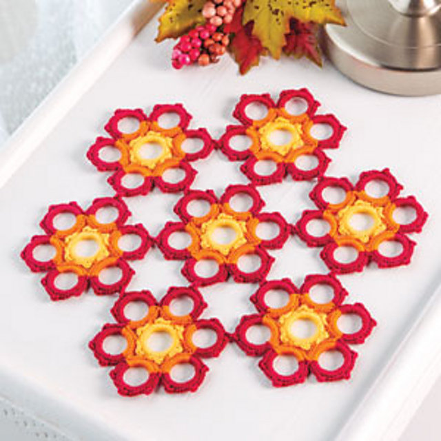 Ravelry: Autumn Blaze Table Mat pattern by Susan Lowman