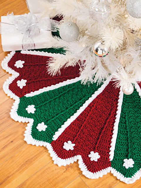 Ravelry: Festive Tree Skirt & Stocking pattern by Anna Langtange