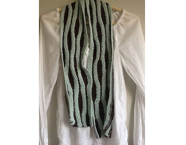 Ravelry: Short Row Ripple Scarf pattern by Maggie Pace