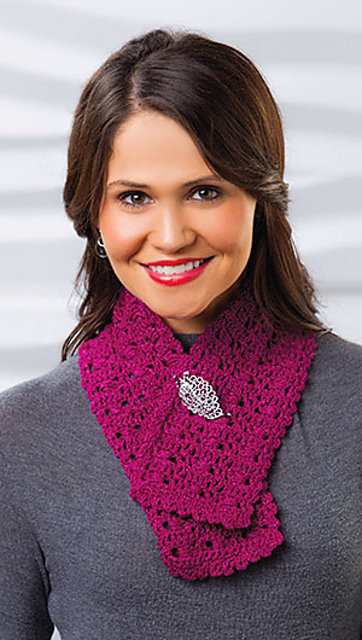 Ravelry: Roseine Neck Wrap pattern by Katherine Eng