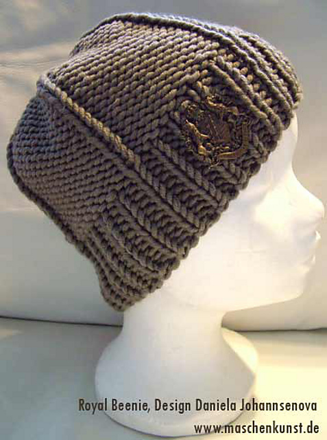 Ravelry: Royal Beenie pattern by Daniela Johannsenova-Orschel