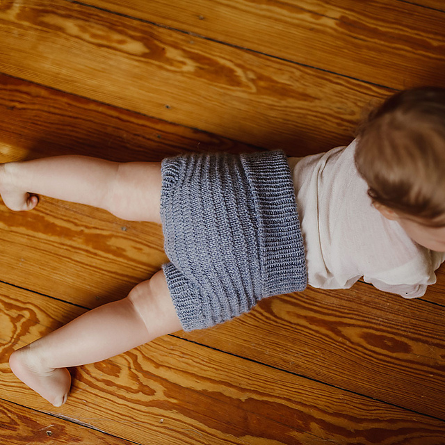 Ravelry: Mauro Baby Bloomers pattern by Pascuali Collezioni
