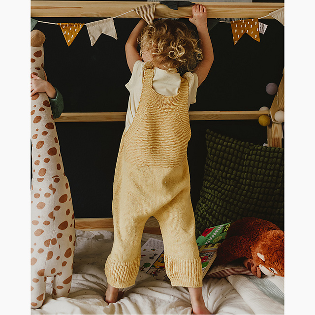 Ravelry: Dana Overalls pattern by Pascuali Collezioni