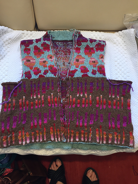 Ravelry: Maxida's Urban Flower Garden Jacket