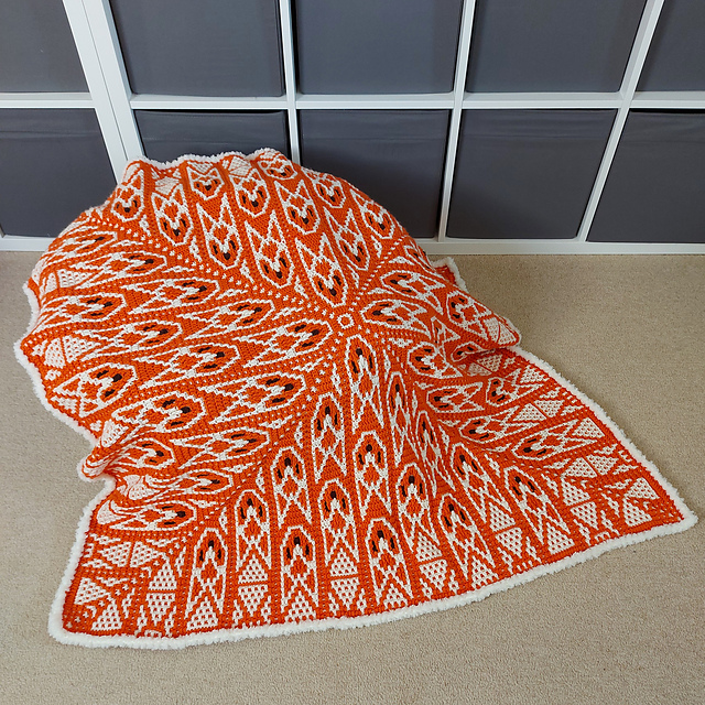 Ravelry: Fox Tales Overlay Mosaic Crochet Blanket pattern by Maxine Gill