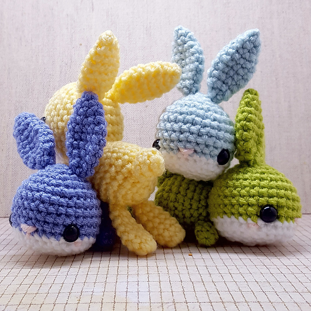 Ravelry: Babble The Bunny pattern by Maya DoesCrochet