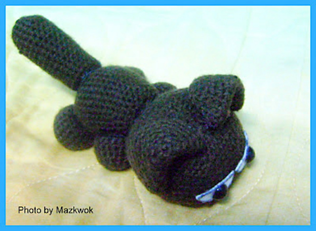 Ravelry: Amigurumi: One lazy cat pattern by Maz Kwok