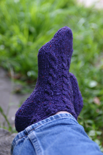 Ravelry: Cable Footies pattern by Leigh Radford