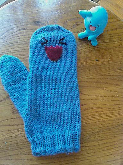 Ravelry: McLovin's Pokemon Wobbuffet Mittens