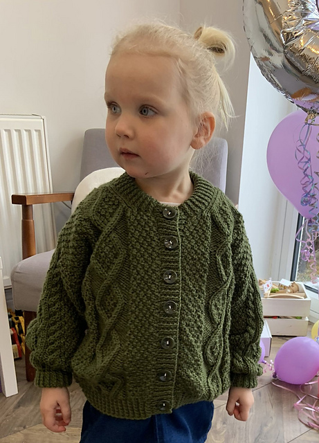 Ravelry: Rosie's Cardigan pattern by Jackie Platt