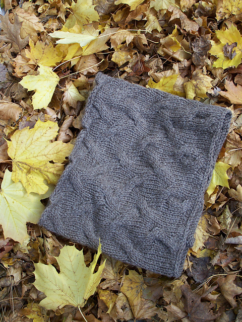 Ravelry: Fallen Leaves pattern by Meg McG