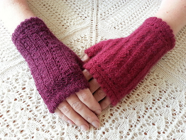 Ravelry: Chirality Spirality Muffatees pattern by Megan Mills