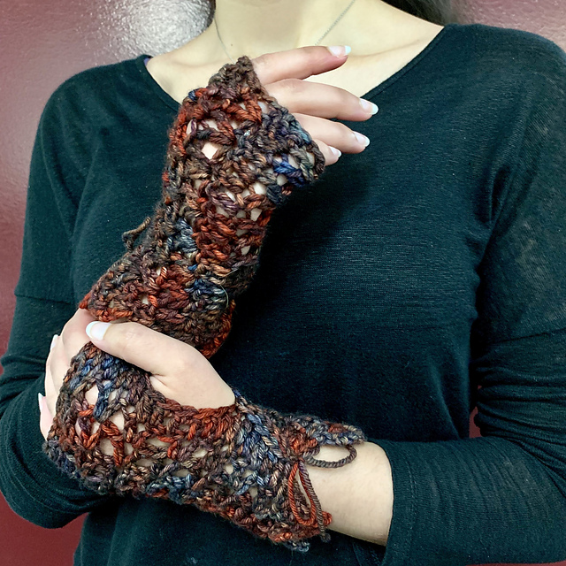 Ravelry: Dragon lace Gauntlets pattern by Mekazi Designs