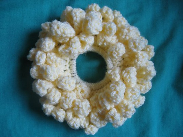 Ravelry: Flower Petal Scrunchie pattern by Meladoras Creations
