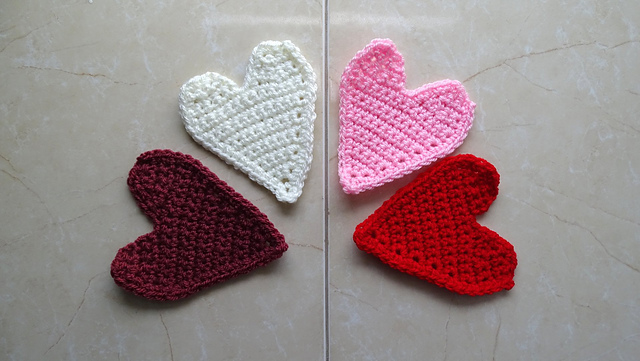 Ravelry: Crochet Heart Motif Applique pattern by Meladoras Creations