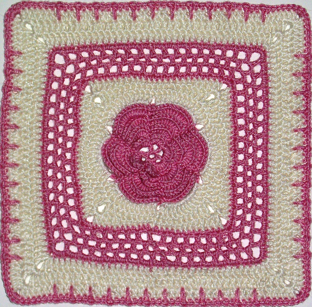 Ravelry: Roses and Lace - 8" square pattern by Melinda Miller