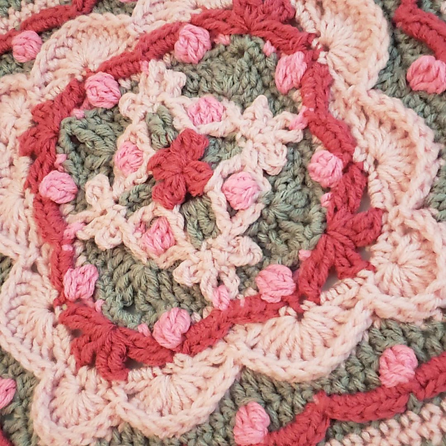 Ravelry: Showstopper Afghan Square pattern by Melinda Miller
