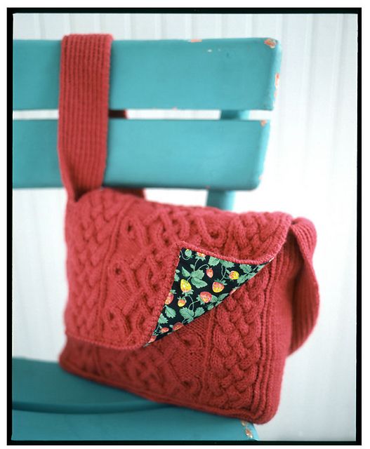 Ravelry: Celtic Shoulder Bag pattern by Melissa Leapman