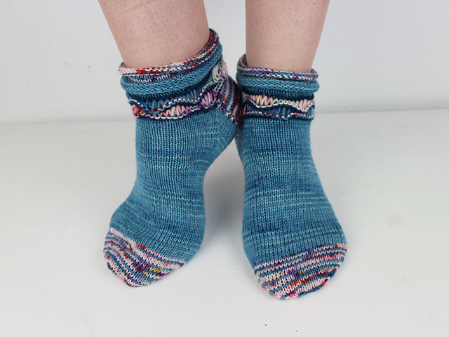 Ravelry: Girlfriend Socks pattern by Melanie Mielinger