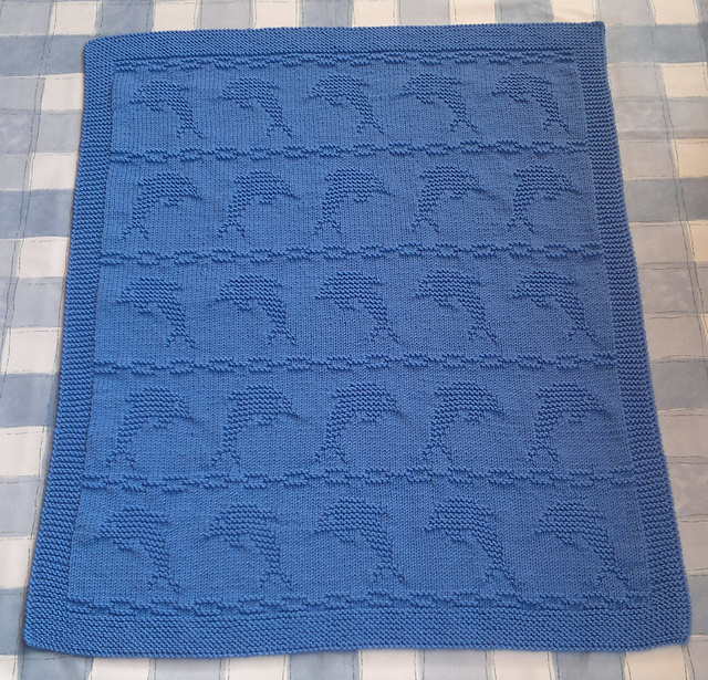 Ravelry: Dolphins Blanket pattern by Filomena Lanzara