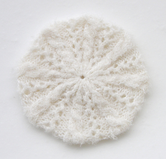 Ravelry: 32. Pitsibaskeri ja kaulaliina pattern by Anne-Maija Immonen
