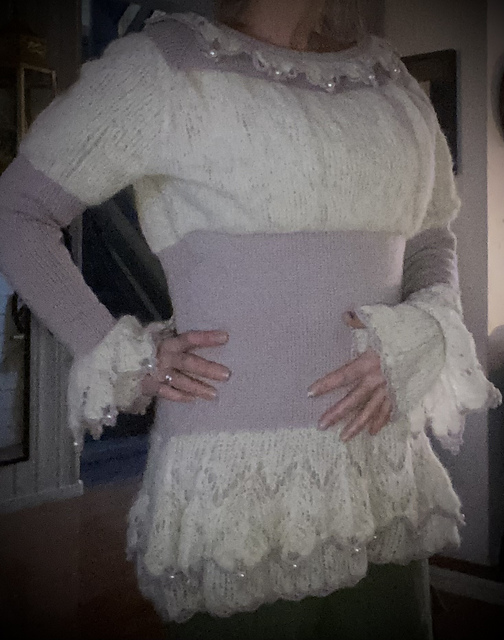 Ravelry: Suffragette pattern by Merill Holøyen