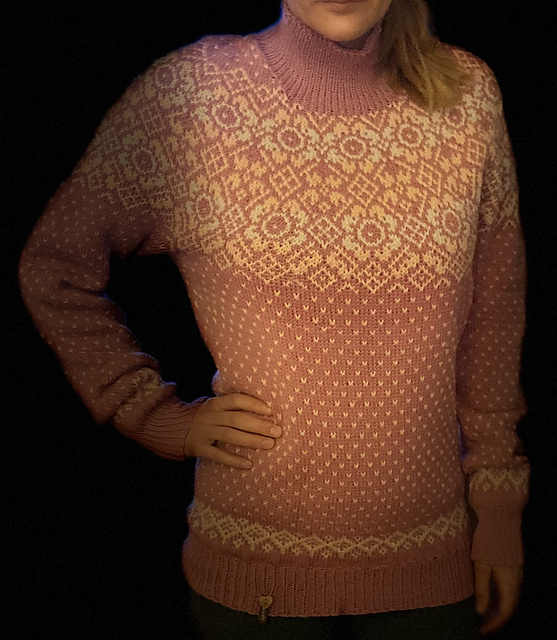 Ravelry: Sculptor pattern by Merill Holøyen