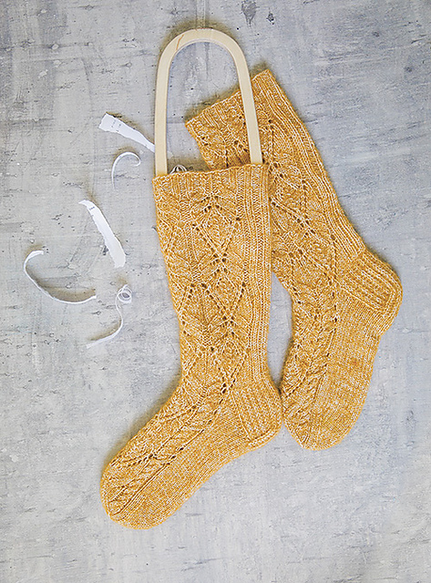 Ravelry: Me ollaan runo pattern by Merja Ojanperä