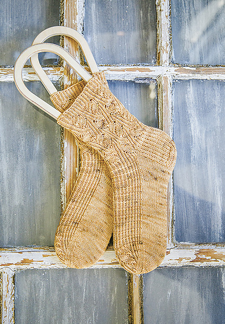 Ravelry: Kultasiipi pattern by Merja Ojanperä