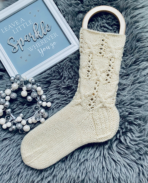 Ravelry: Lumilyhty pattern by Merja Ojanperä