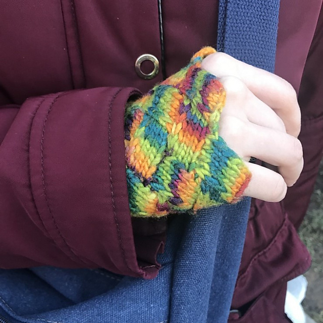 Ravelry: Mibisako's Bright Mittens