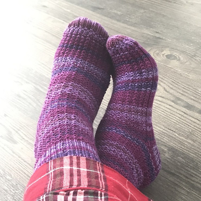 Ravelry: Mibisako's Double Side Berry Socks