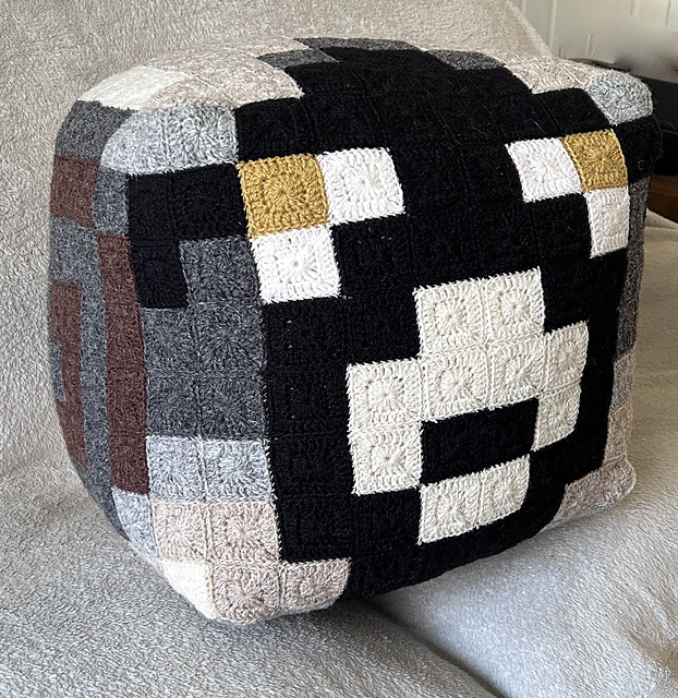 Ravelry: 'Black Faced Sheep' Soft Block pattern by Miriam Stevenson