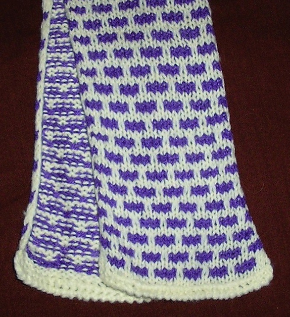 Ravelry: #30 Mosaic Magic Scarf pattern by Family Circle