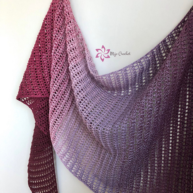 Ravelry: Menandore pattern by Johanna Lindahl