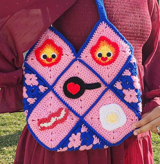 Ravelry: Fire Demon's Breakfast Tote pattern by Millie Wohlford