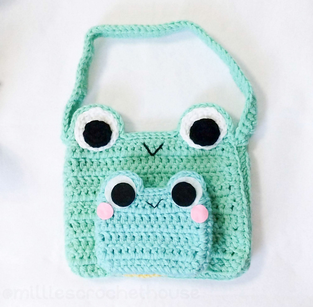 Ravelry: Frog Purse and Wallet pattern by Millie Wohlford