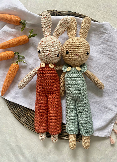 Ravelry: Bib Overalls for The Ruby Bunny pattern by Naptime Stitches