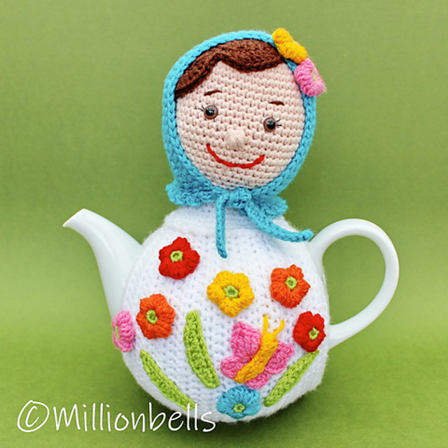 Ravelry: Russian Doll Tea Cosy Matryoshka pattern by Millionbells