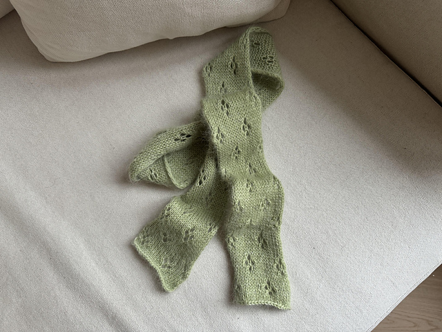 Ravelry: Milotte scarf pattern by Vicyyy