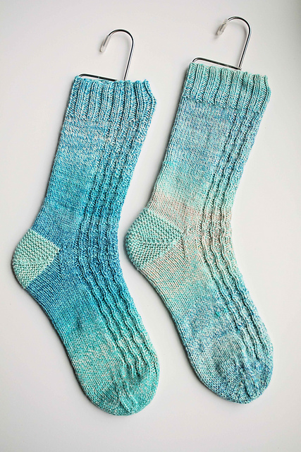 Ravelry: Resfeber Socks pattern by Knitting Expat Designs