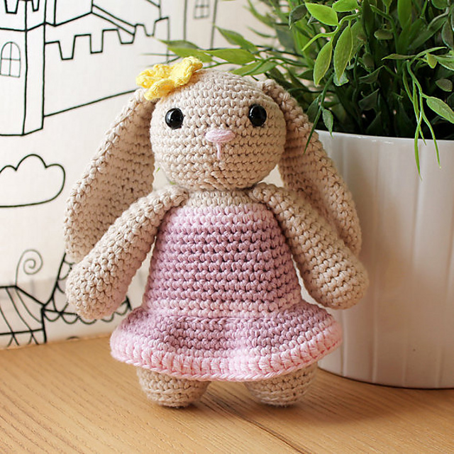 Ravelry: Rabbit - Animalius pattern by Anabel Catalan